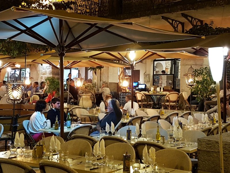 Restaurant Valbonne - Café des Arcades in the center of Valbonne!